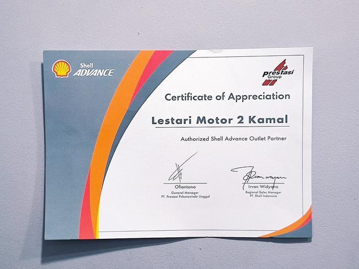 Shell Advance AX7 Oli Motor Matic Scooter 10W-40 800ml - Sabira